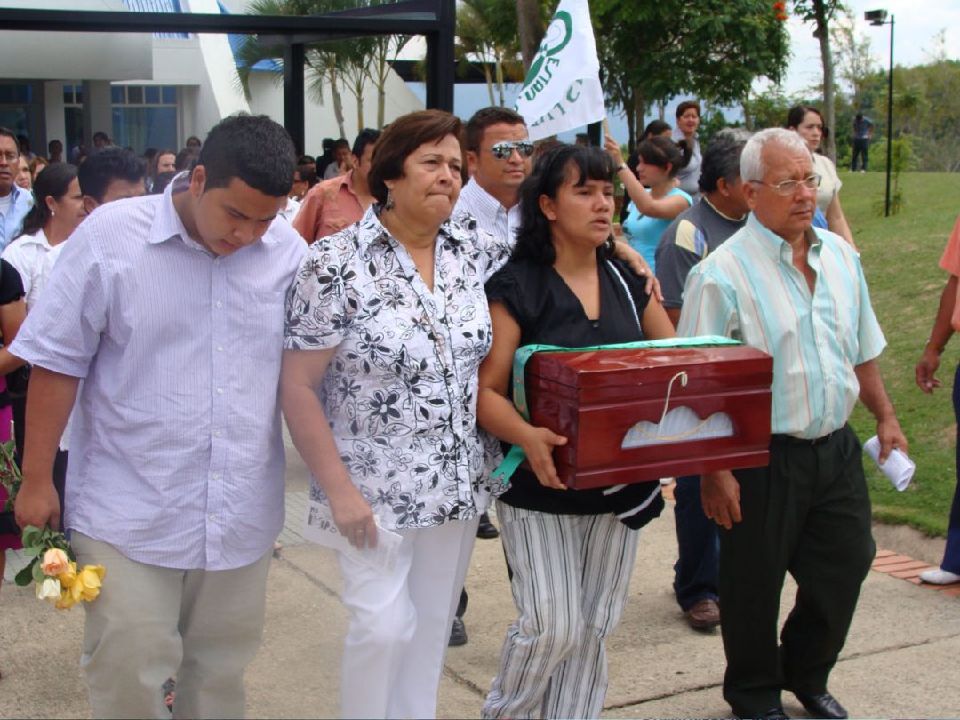 Recorriendo la Memoria de Cesar Ariel