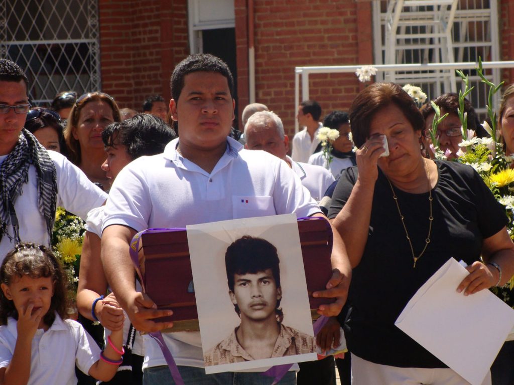 Recorriendo la Memoria de Cesar Ariel